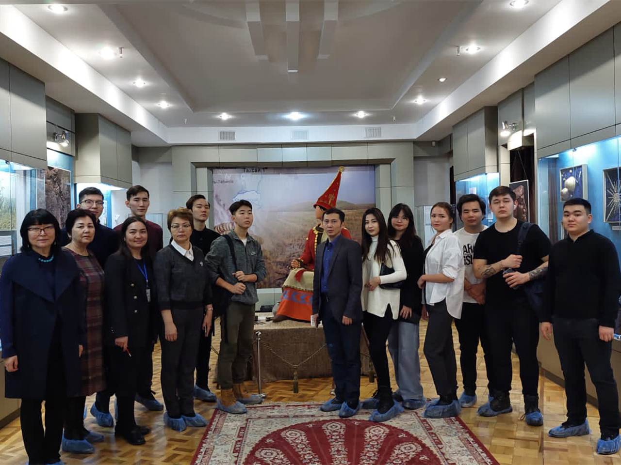 Master class in the West Kazakhstan Regional Museum of History and Local Lore on the topic ...